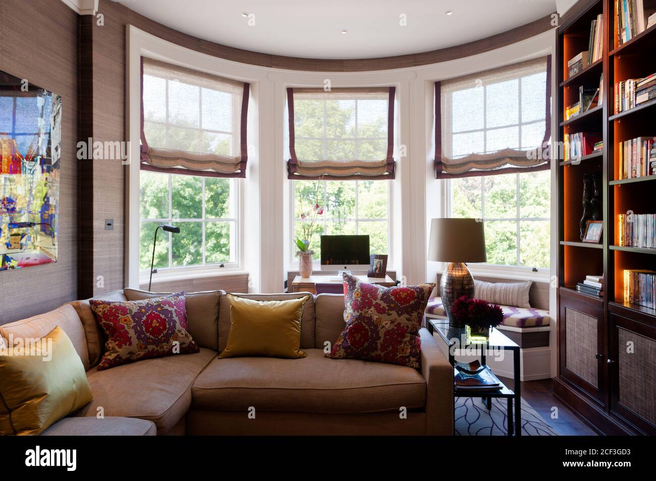 Country style living room with bay window Stock Photo - Alamy