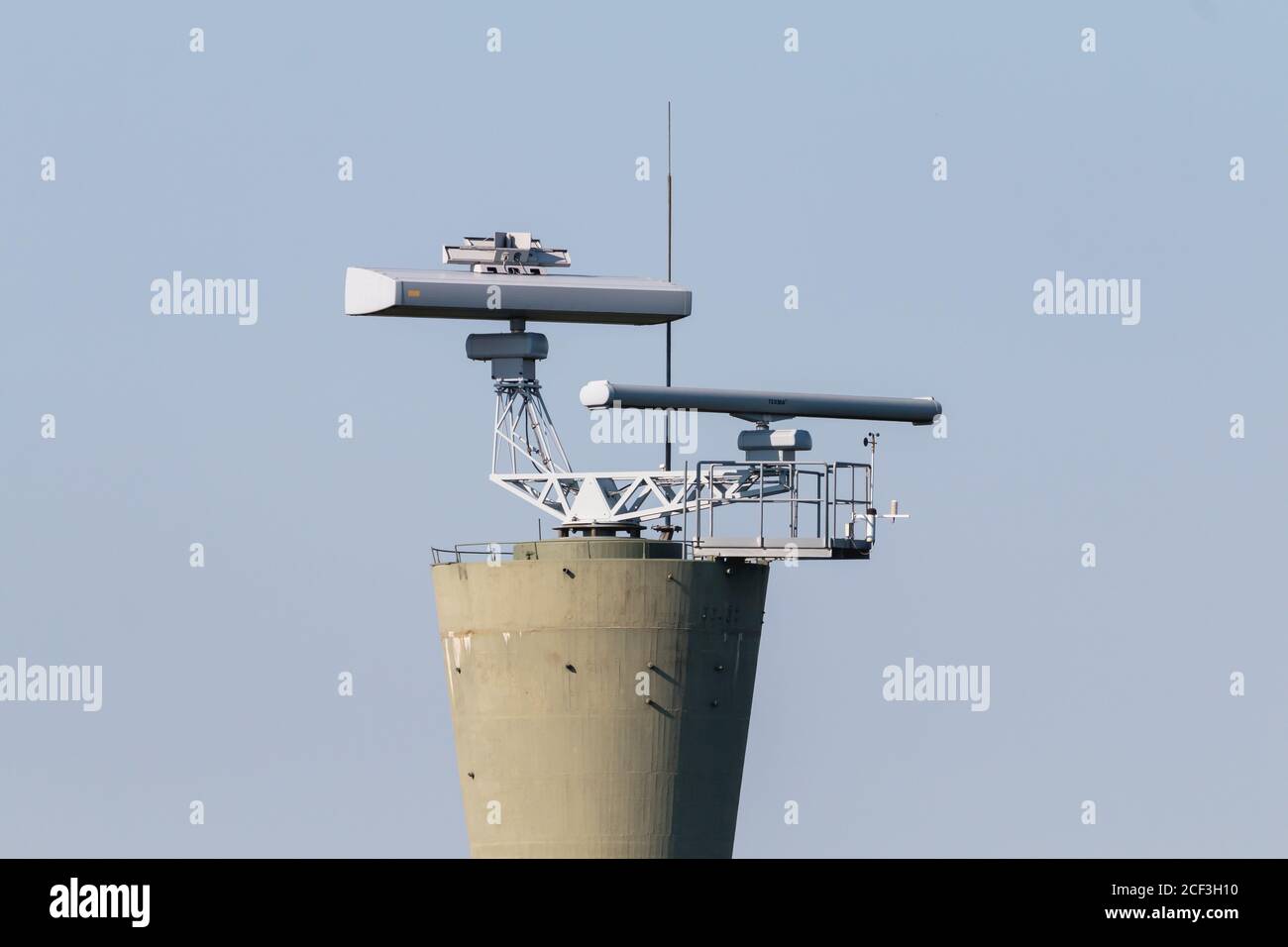 Radar surveillance sea hi-res stock photography and images - Alamy