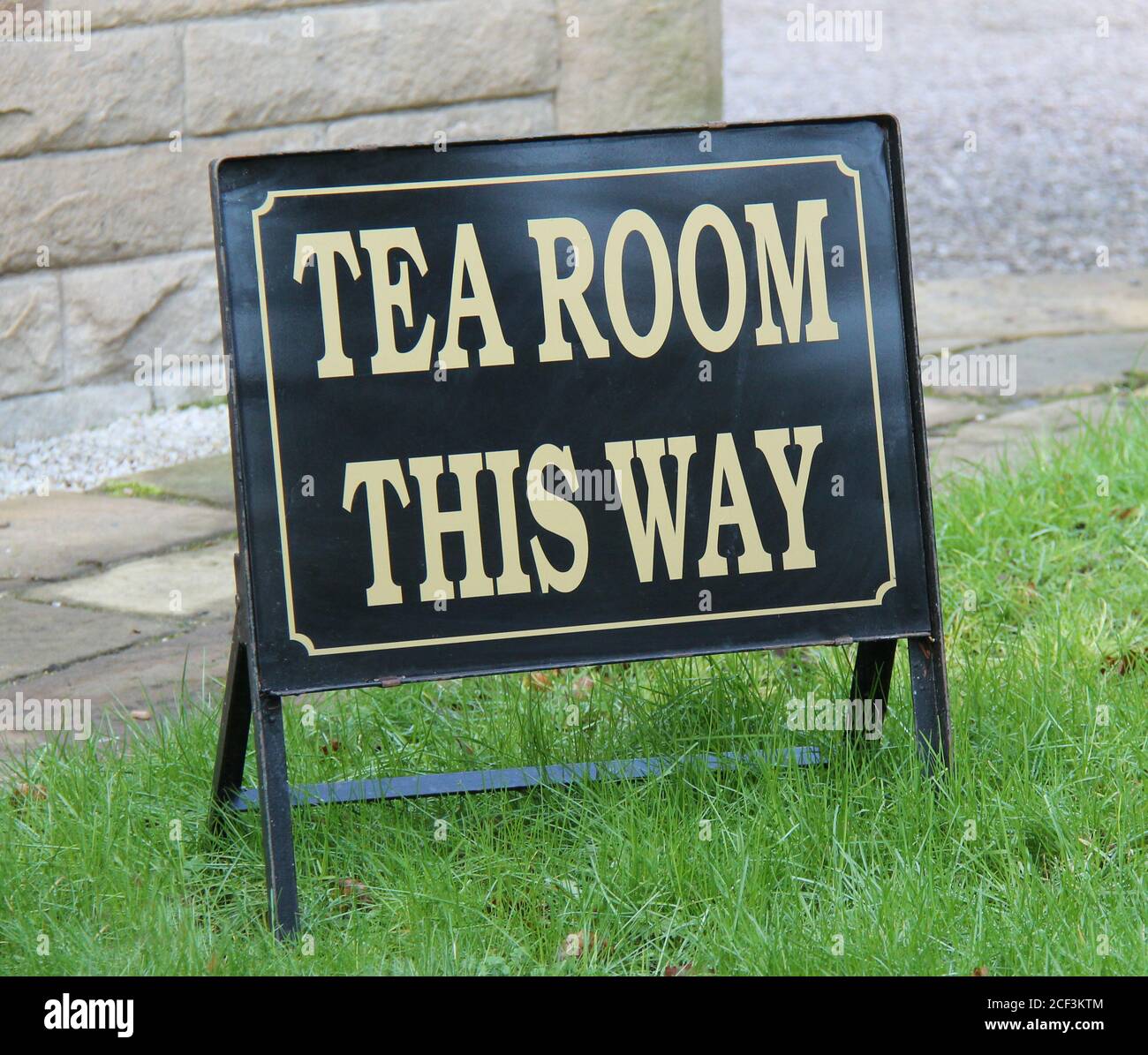 A Metal Directional Sign to a Tea Room Stock Photo - Alamy