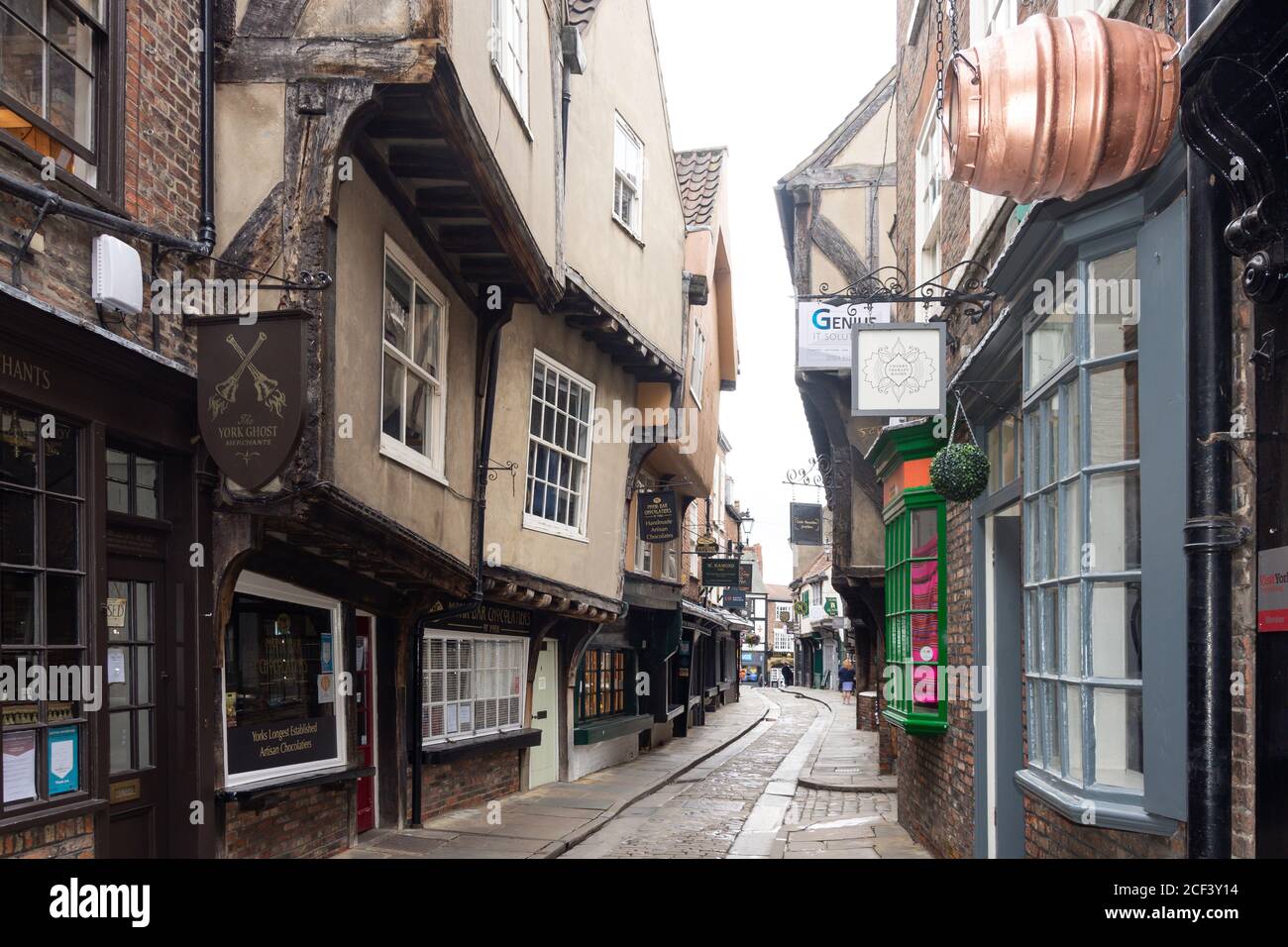 Medieval Shambles street, Newgate, York, North Yorkshire, England ...
