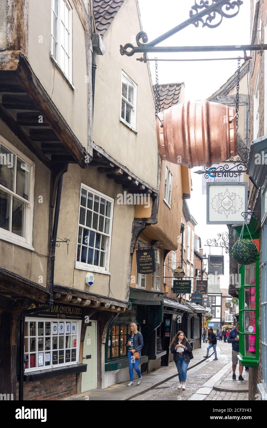 Medieval Shambles street, Newgate, York, North Yorkshire, England ...