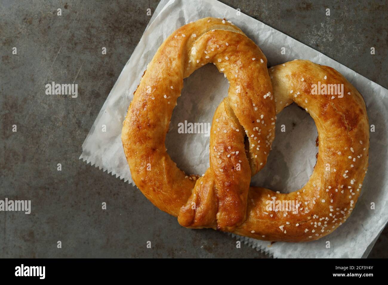 Chewy pretzel hi-res stock photography and images - Alamy Chewy pretzel hi-res stock photography and images - Alamy