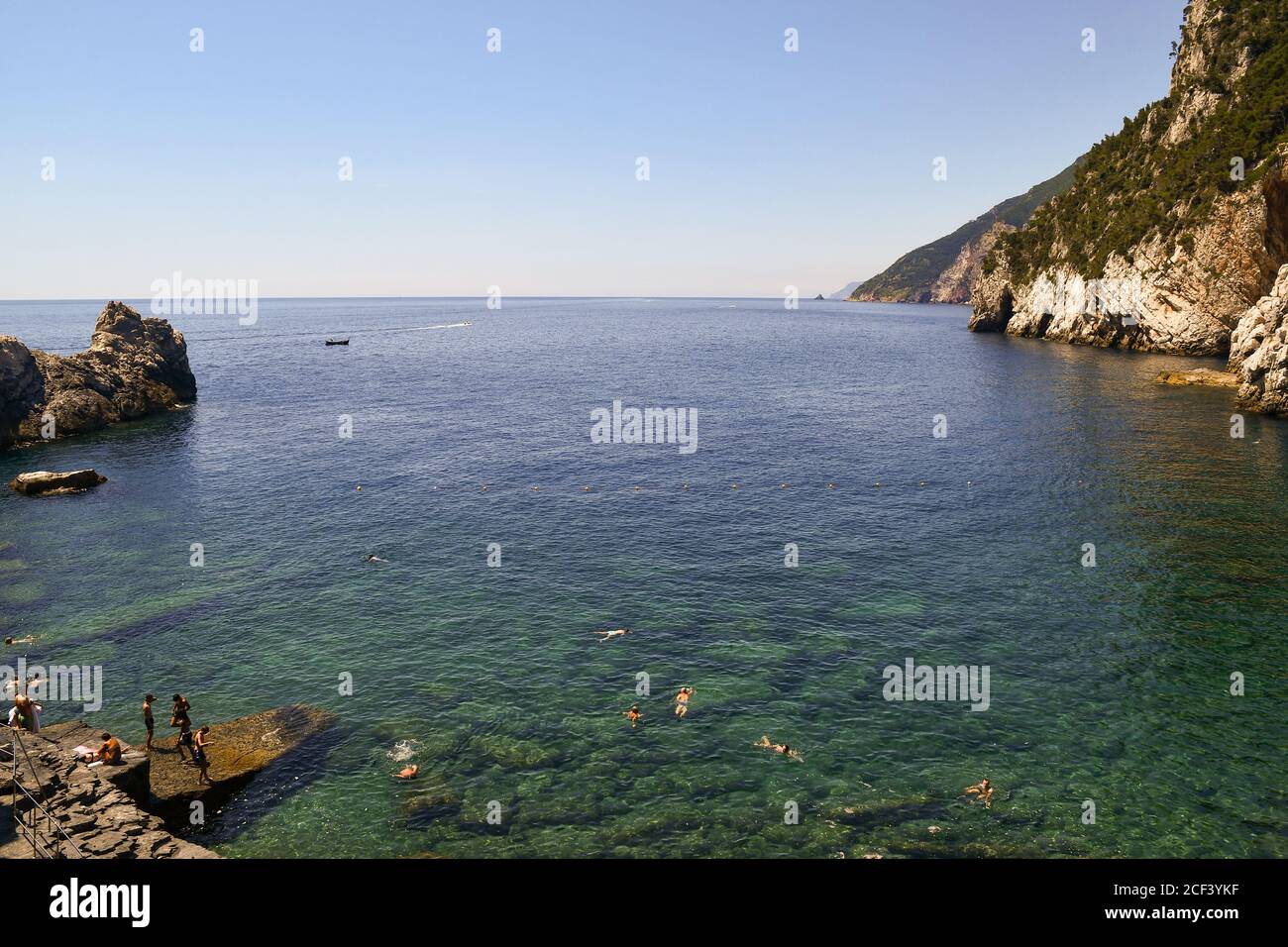 Summer in byron bay hi-res stock photography and images - Alamy