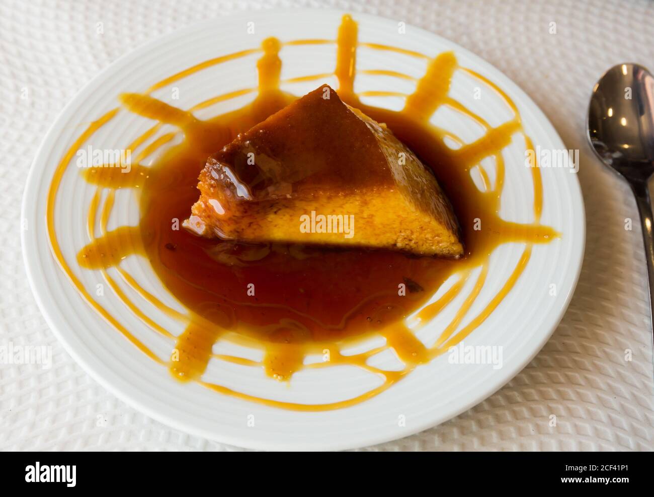 Flan catalan hi-res stock photography and images - Alamy