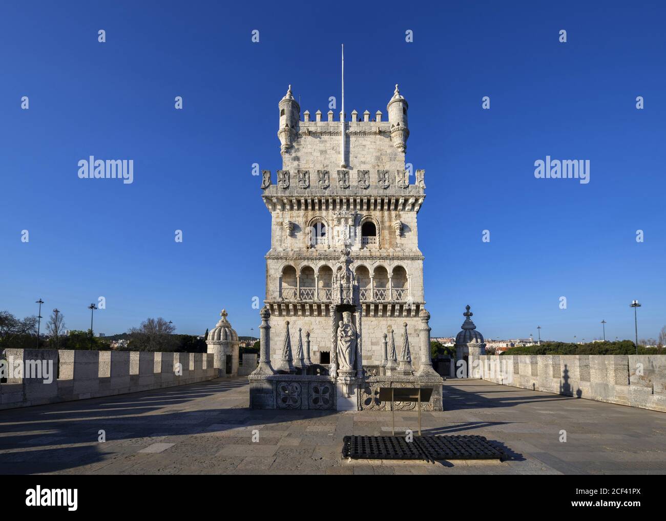 Torre de belem street hi-res stock photography and images - Alamy