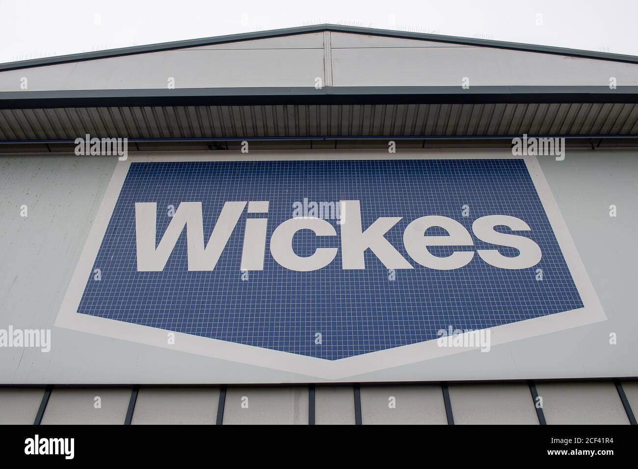 Slough, Berkshire, UK. 3rd September, 2020. A Wickes store in Slough ...