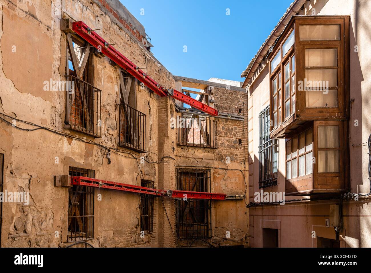 Construction work consisting of supporting a medieval facade with steel ...