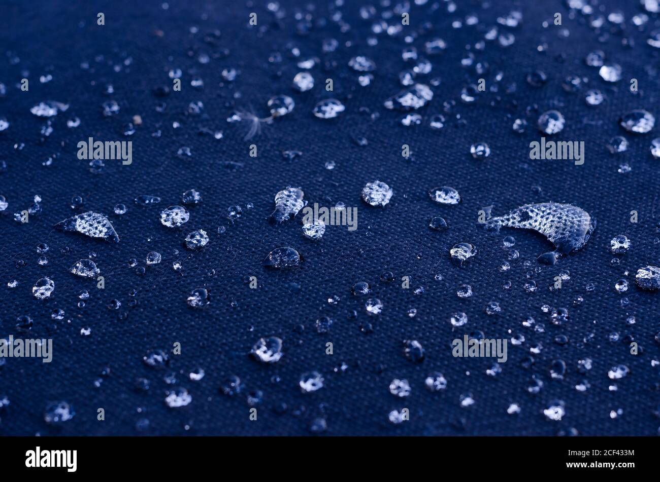 Shiny water hi-res stock photography and images - Alamy