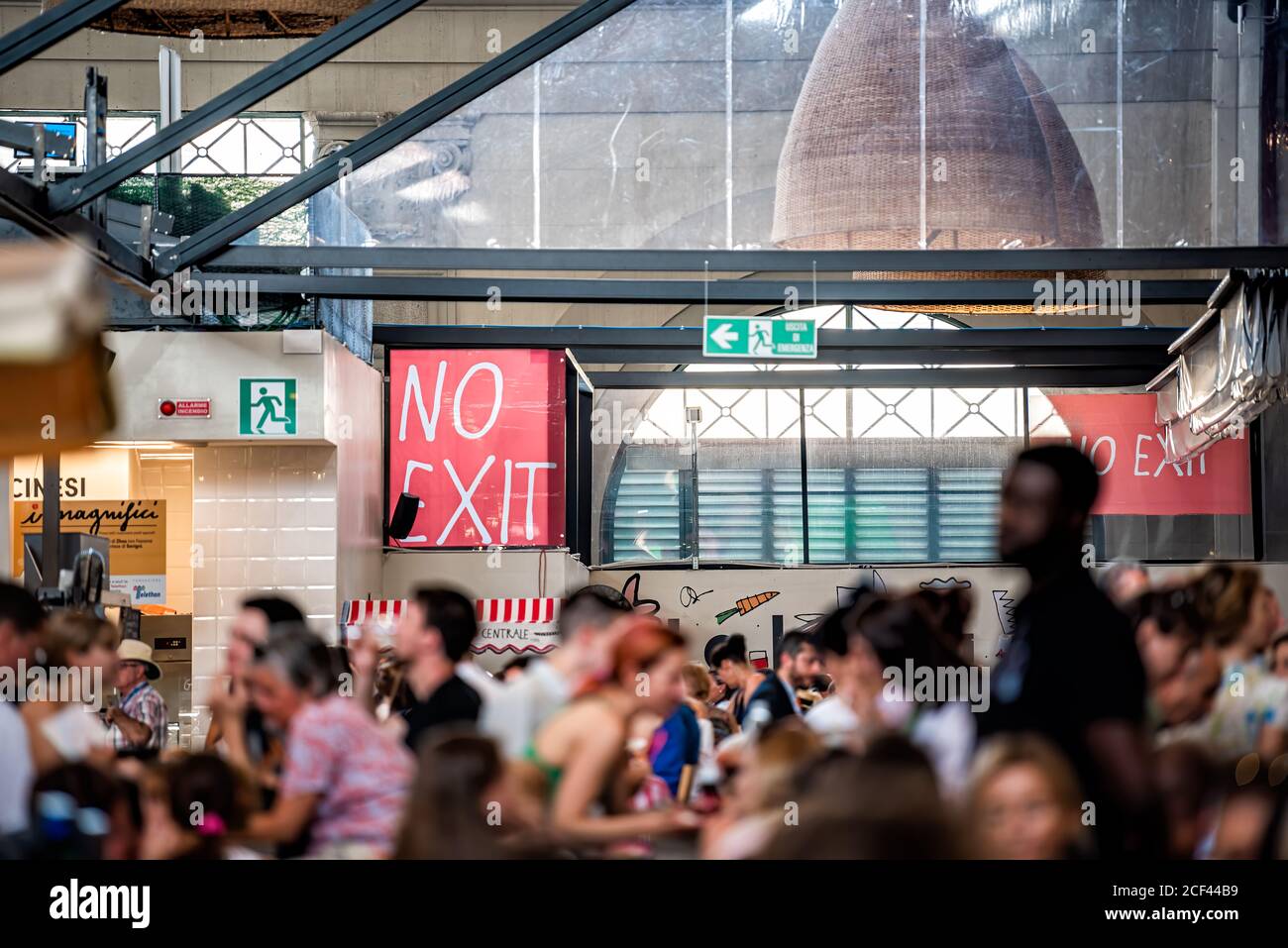 Food exit sign hi-res stock photography and images - Alamy