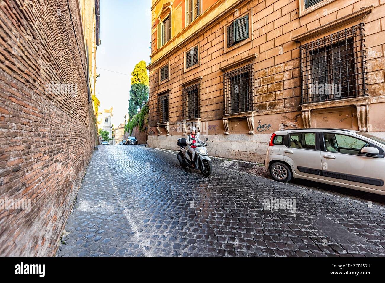 Rome alley vespa hi-res stock photography and images - Alamy