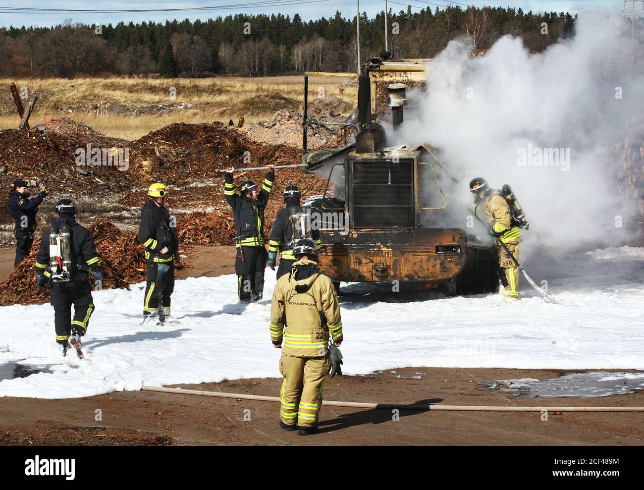A wheel loader (work vehicle) was completely destroyed in a fire at a ...