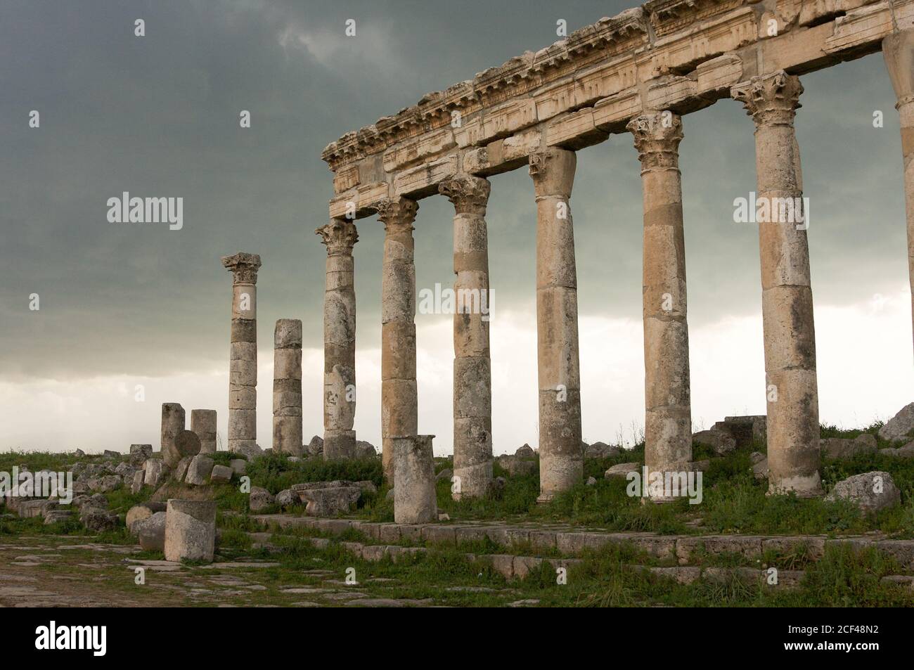 Apamea Syria, ancient ruins with famous colonnade before damage in the ...