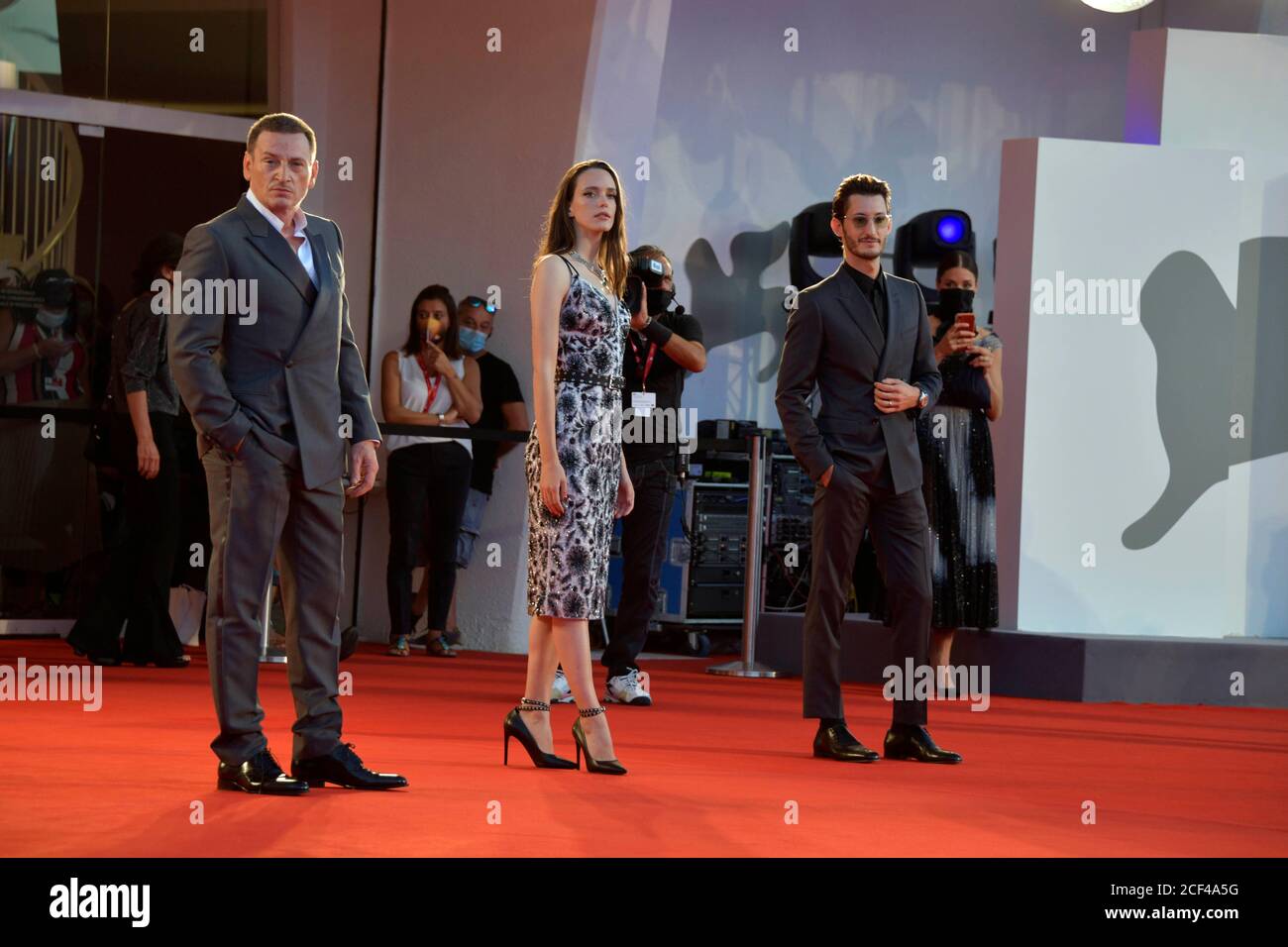 Nicole garcia benoit magimel hi-res stock photography and images - Alamy