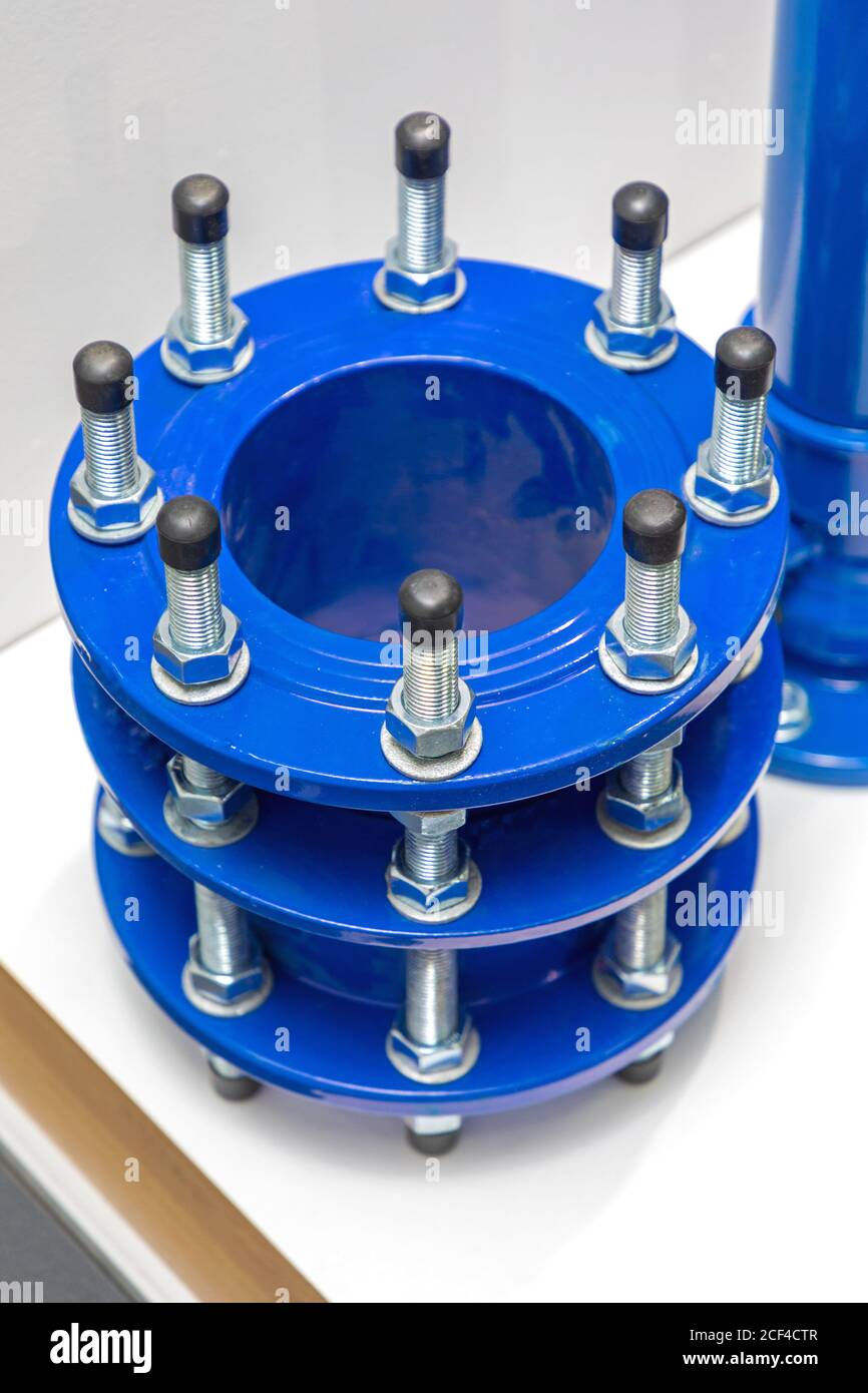 Pipe Brace Connection Bolts and Nuts Device Stock Photo - Alamy