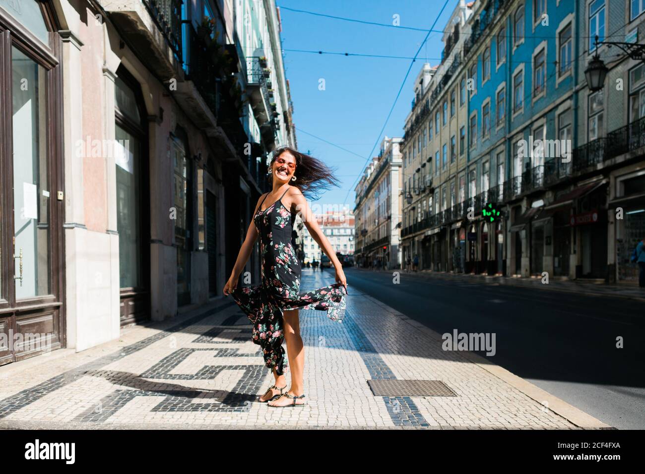 Turning around hi-res stock photography and images - Alamy