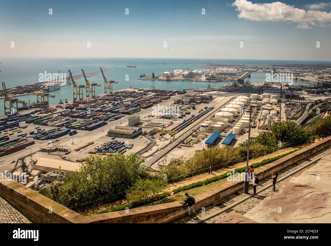 The Port of Barcelona has a 2000-year history and great contemporary ...