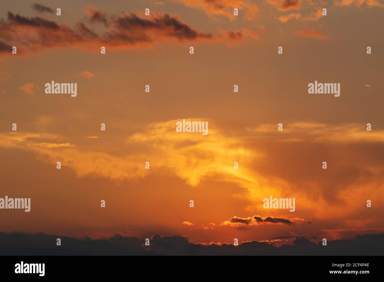 Fiery orange sunset hi-res stock photography and images - Alamy