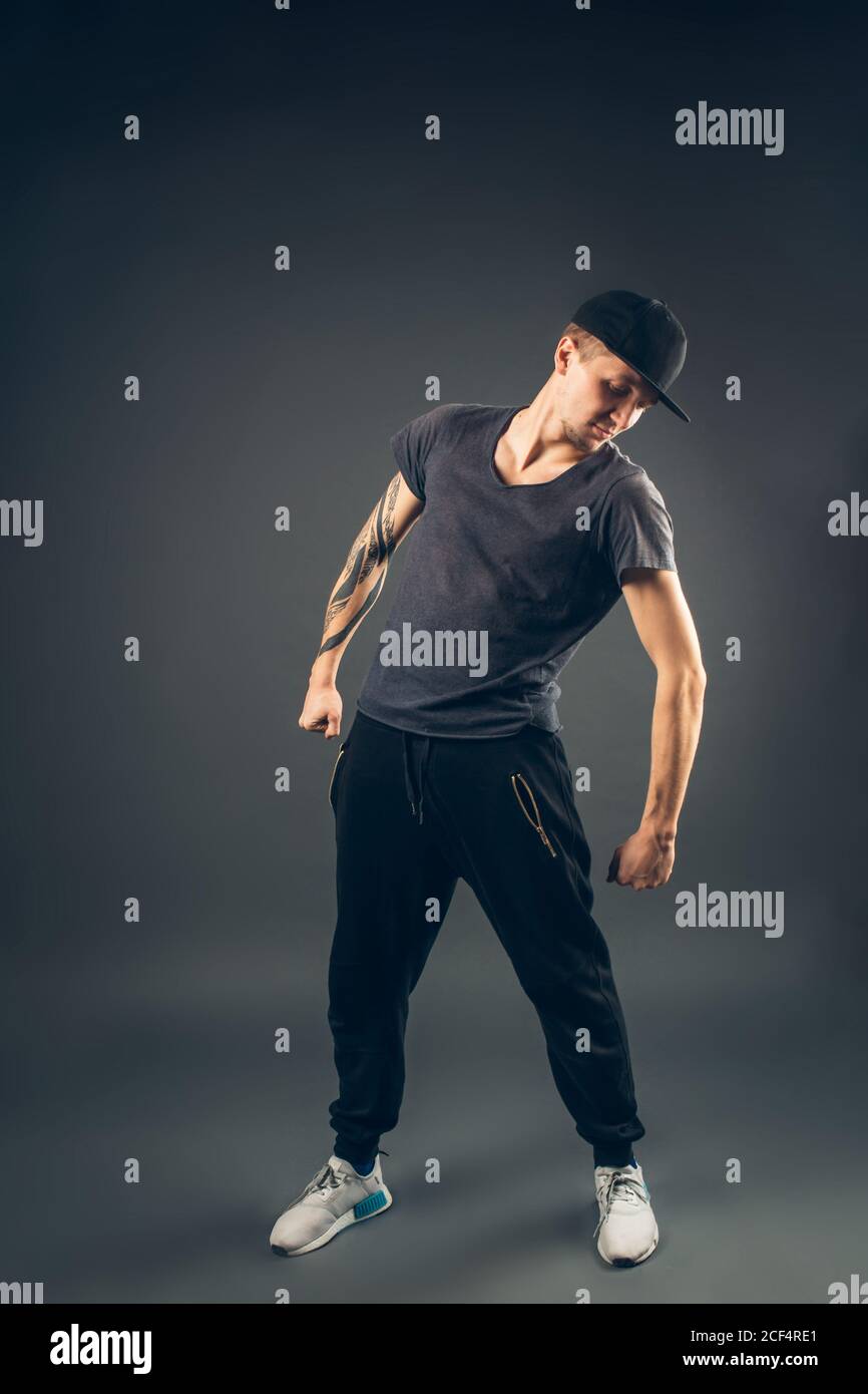 man dancing street dance Stock Photo - Alamy