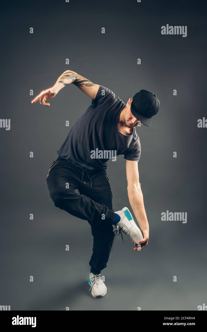 man dancing street dance Stock Photo - Alamy
