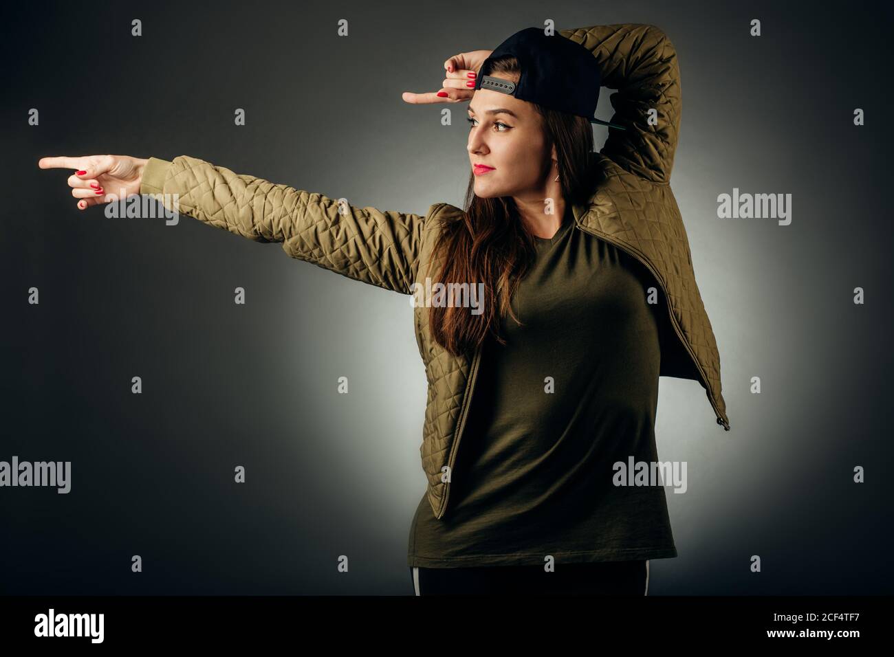 Portrait of beautiful dancing girl Stock Photo - Alamy