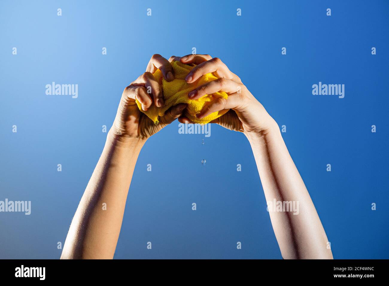 Wet rag hi-res stock photography and images - Alamy