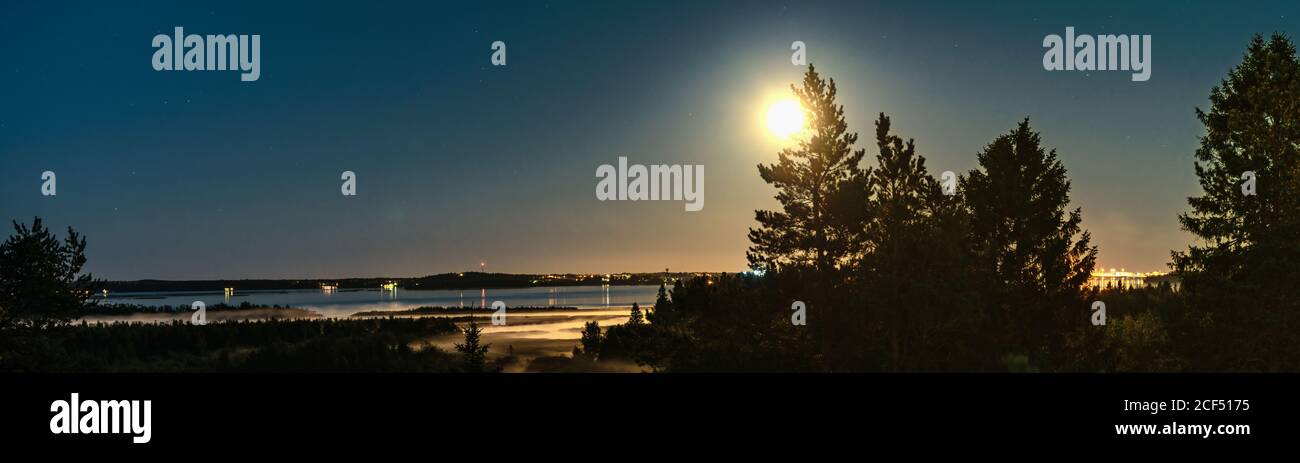 Full moon dusk pine hi-res stock photography and images - Alamy