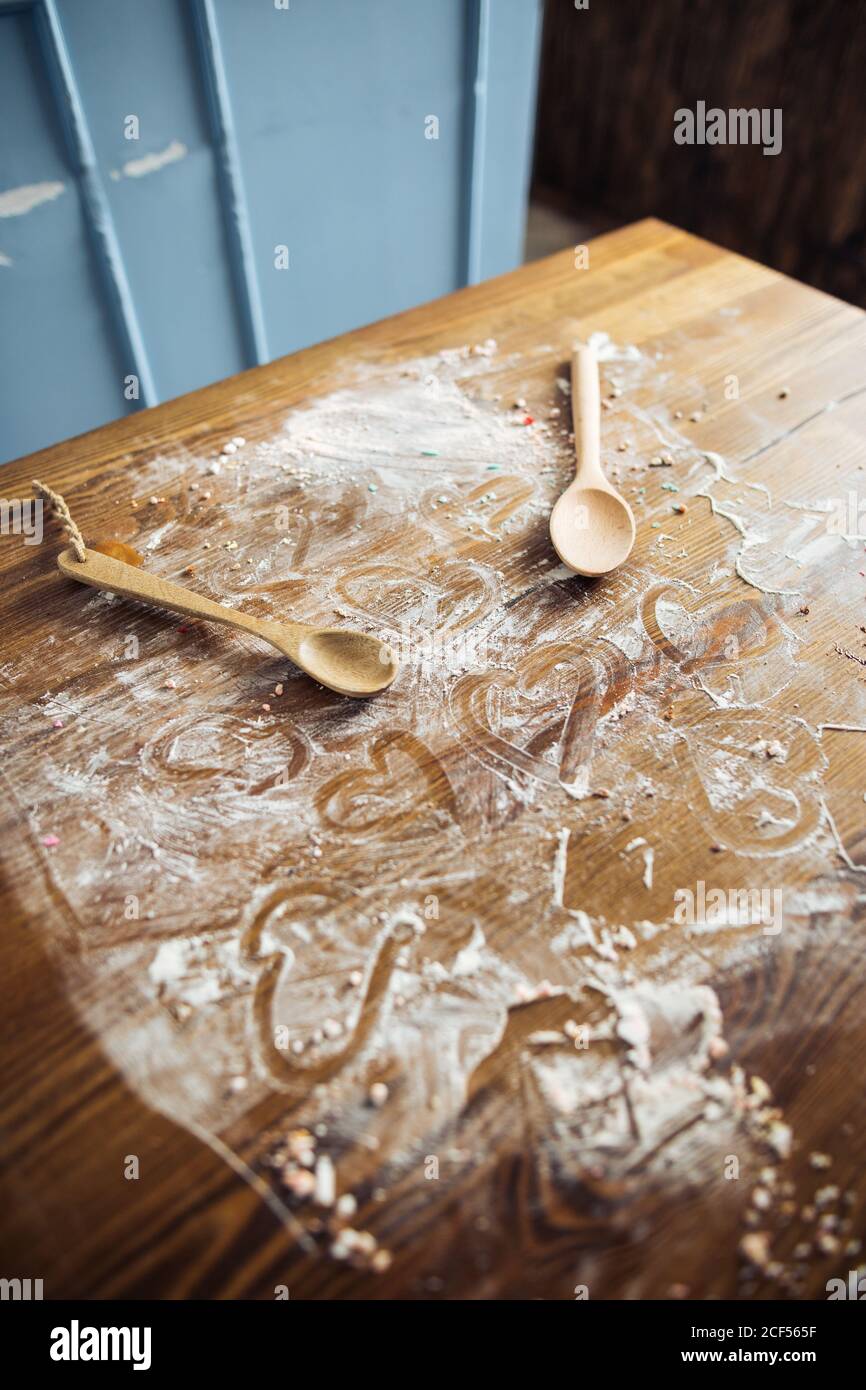 Cake making, preparation Stock Photo - Alamy