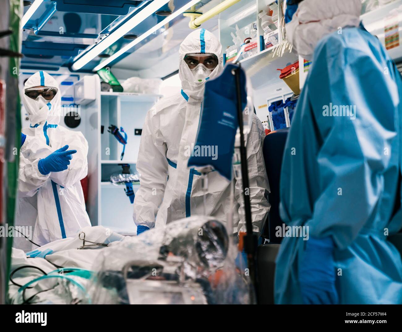 Ambulance staff prepare hi-res stock photography and images - Alamy
