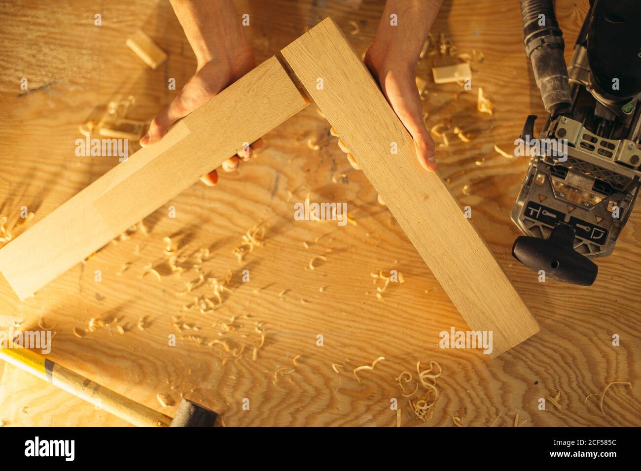 Joining two parts hi-res stock photography and images - Alamy