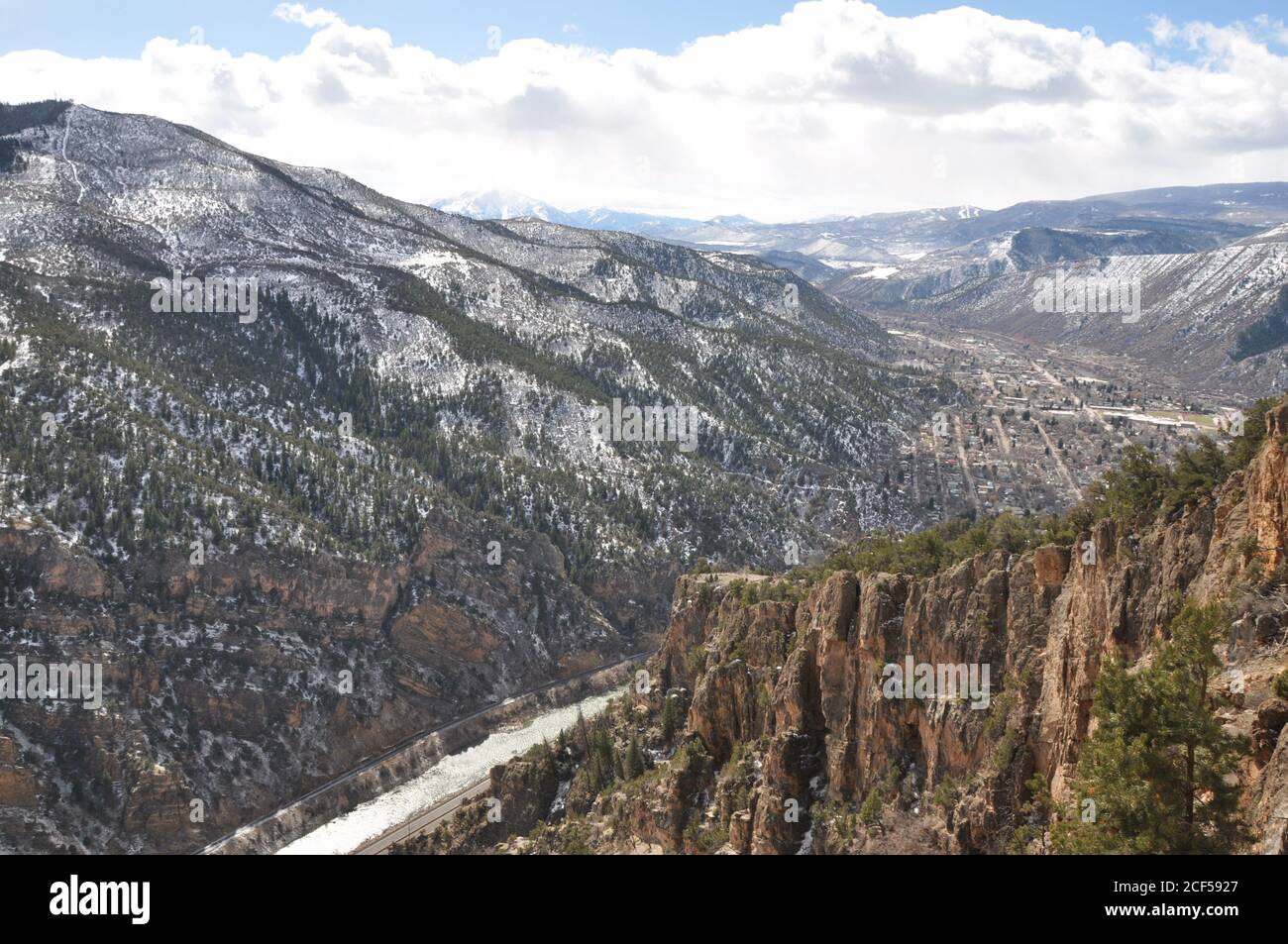 Colorado river glenwood canyon gorge hi-res stock photography and ...