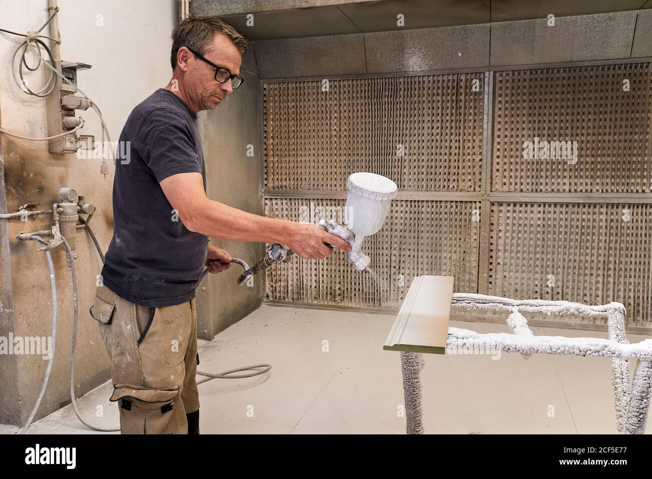 Spray Gun For Painting Wood at Sara Sheridan blog