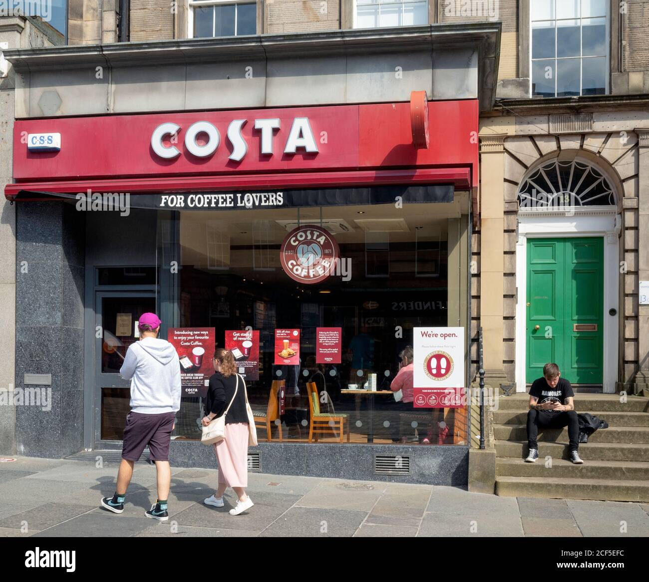 Costa, Castle Street, Edinburgh, Scotland, UK Stock Photo - Alamy