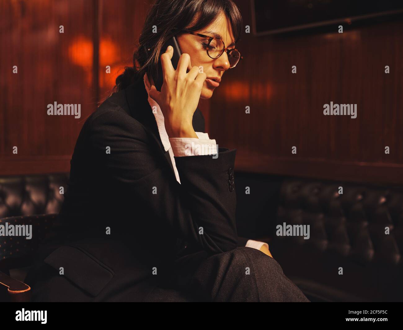 Classical suit hi-res stock photography and images - Alamy