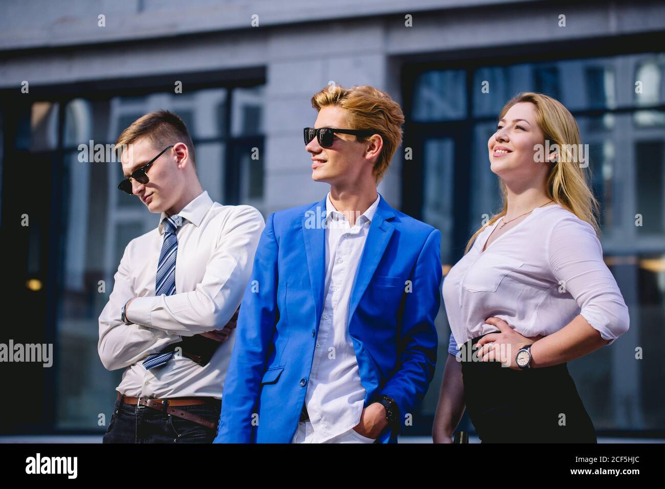 Creative office people meeting moving hi-res stock photography and ...