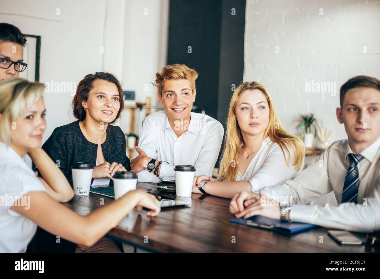 Business people Having Meeting In Modern Office Stock Photo - Alamy