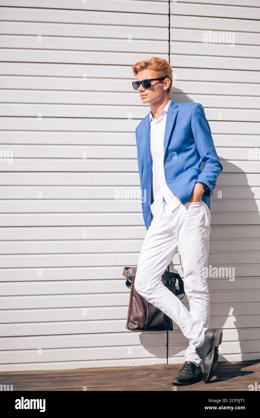 Smartly dressed male model hi-res stock photography and images - Alamy