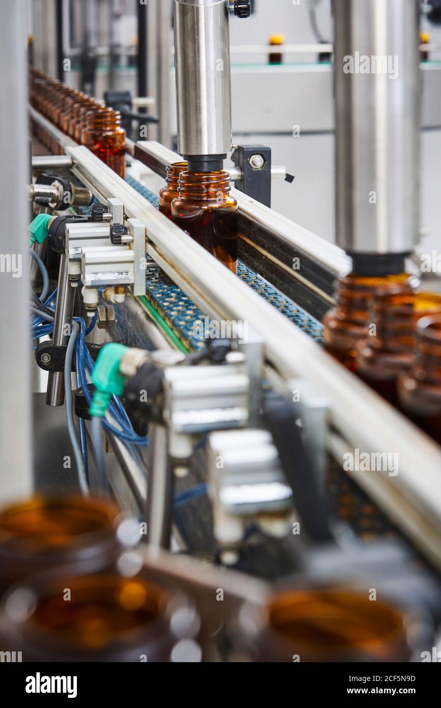 Pill roller machine hi-res stock photography and images - Alamy