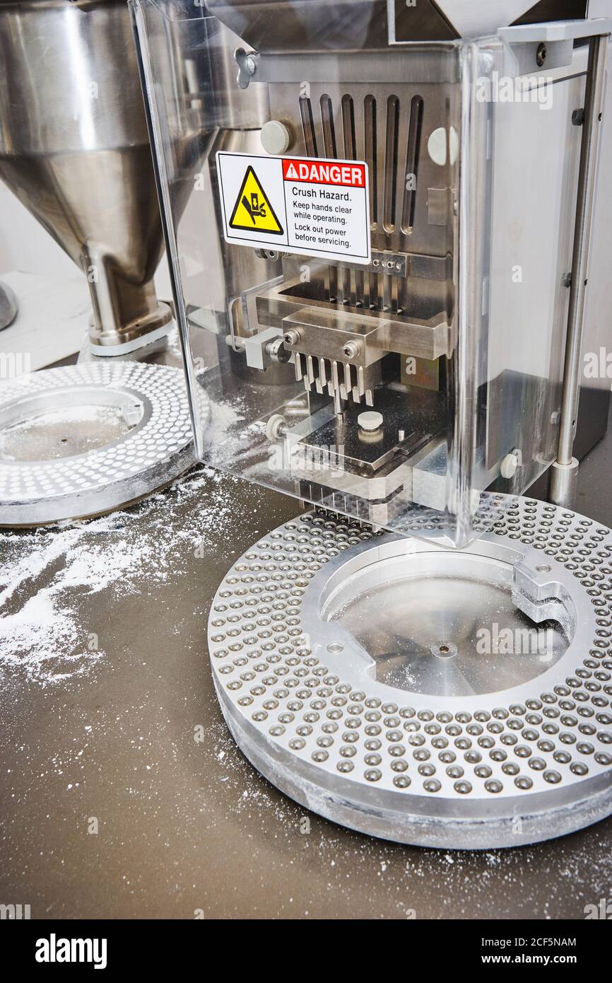 Chain of packaging and manufacture of tablets and vials of tablets and ...