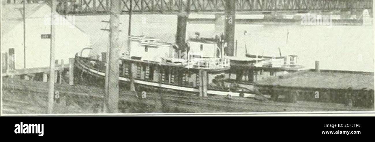 Crows nest falls hi-res stock photography and images - Alamy