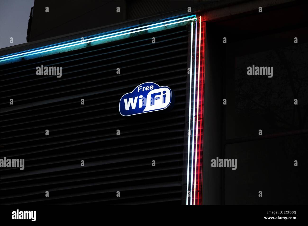 Building sticker hi-res stock photography and images - Alamy