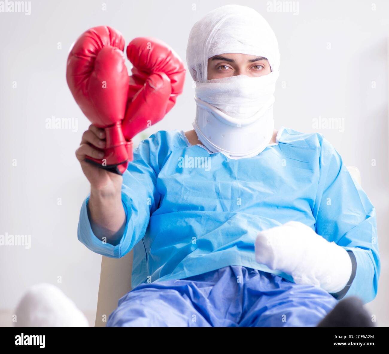 The injured boxer recovering in hospital Stock Photo - Alamy