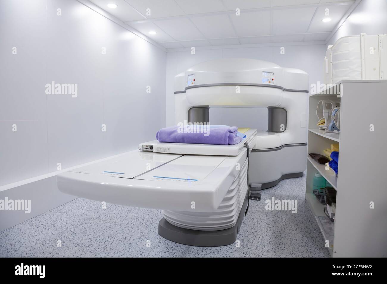 Mri machine High Resolution Stock Photography and Images - Alamy