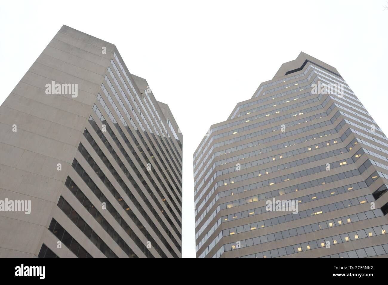 Upward angles hi-res stock photography and images - Alamy