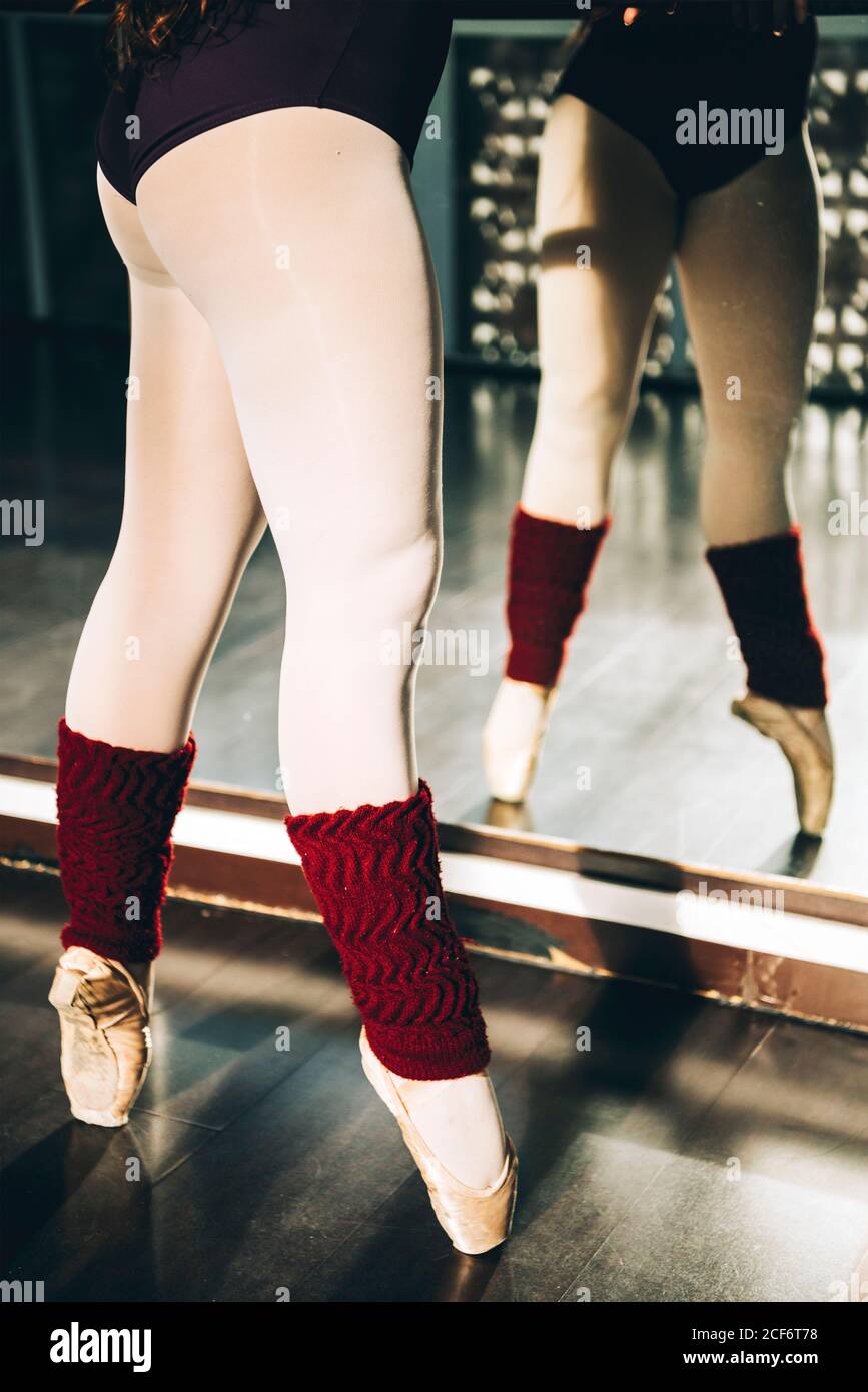 Professional dance training hi-res stock photography and images - Alamy