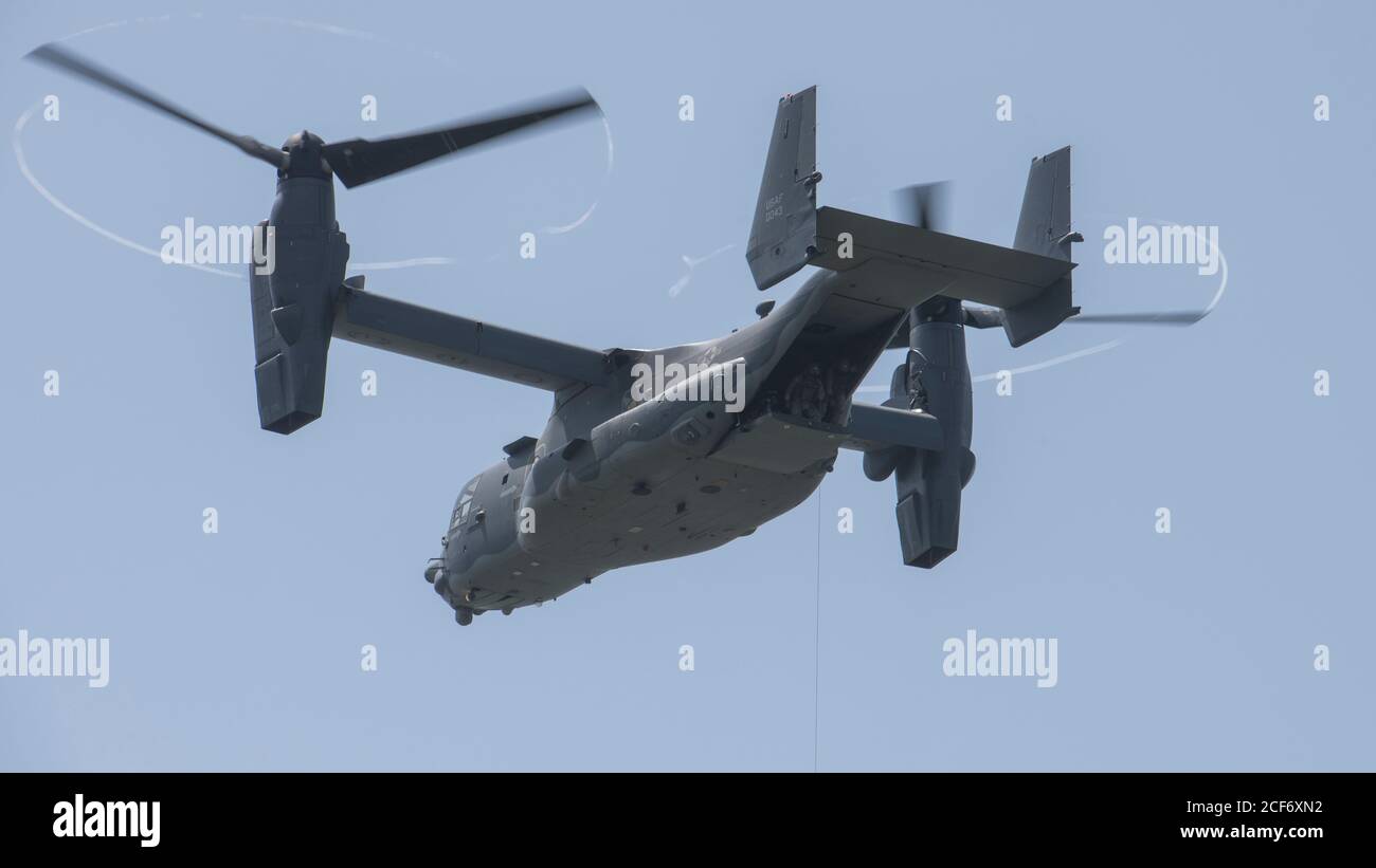 Aircrew members assigned to the 8th Special Operations Squadron conduct ...