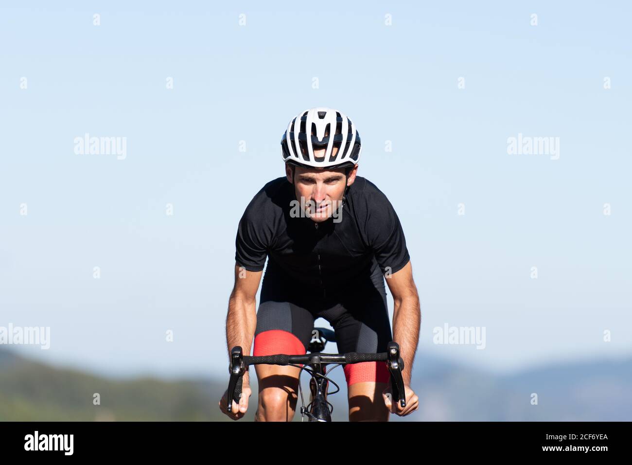 Professional cyclist hi-res stock photography and images - Alamy