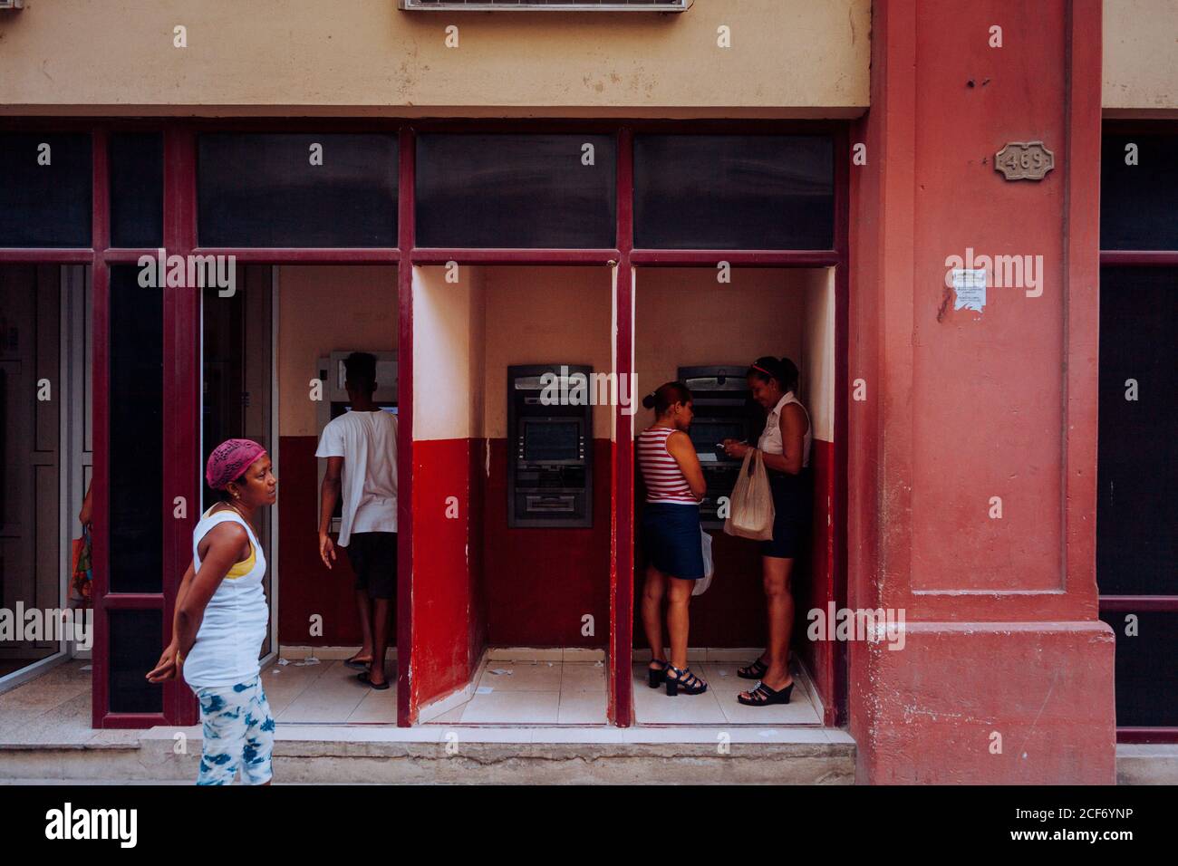Using the atm machines cuba hi-res stock photography and images - Alamy