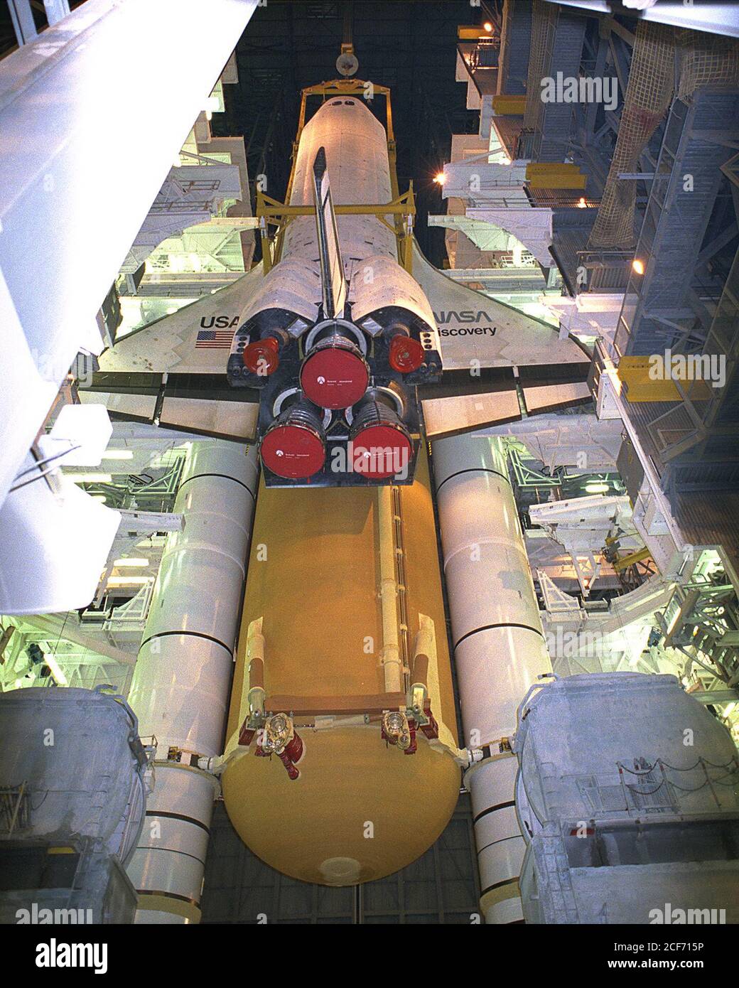 Space shuttle discovery external tank hi-res stock photography and ...
