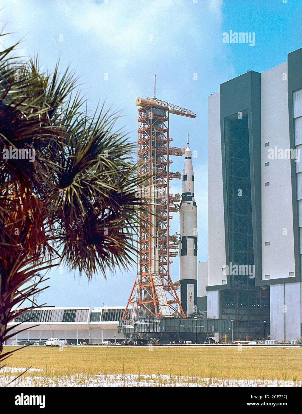 Stacking operations hi-res stock photography and images - Alamy