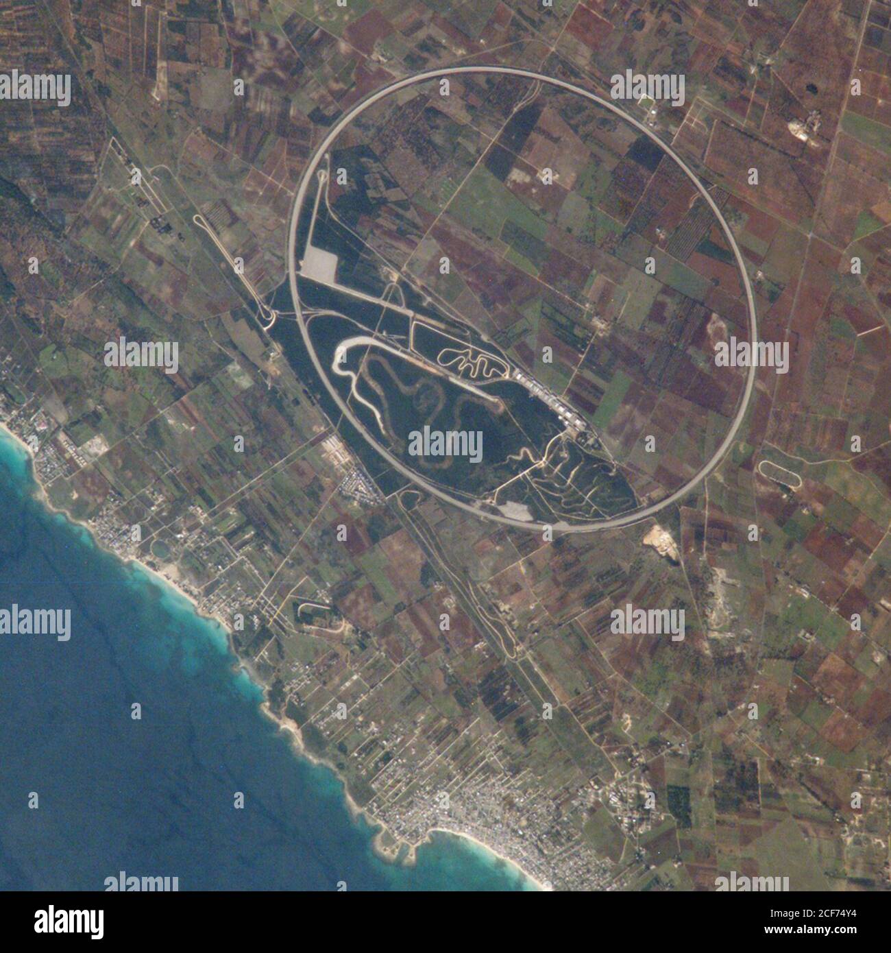 Italy map boot hi-res stock photography and images - Alamy